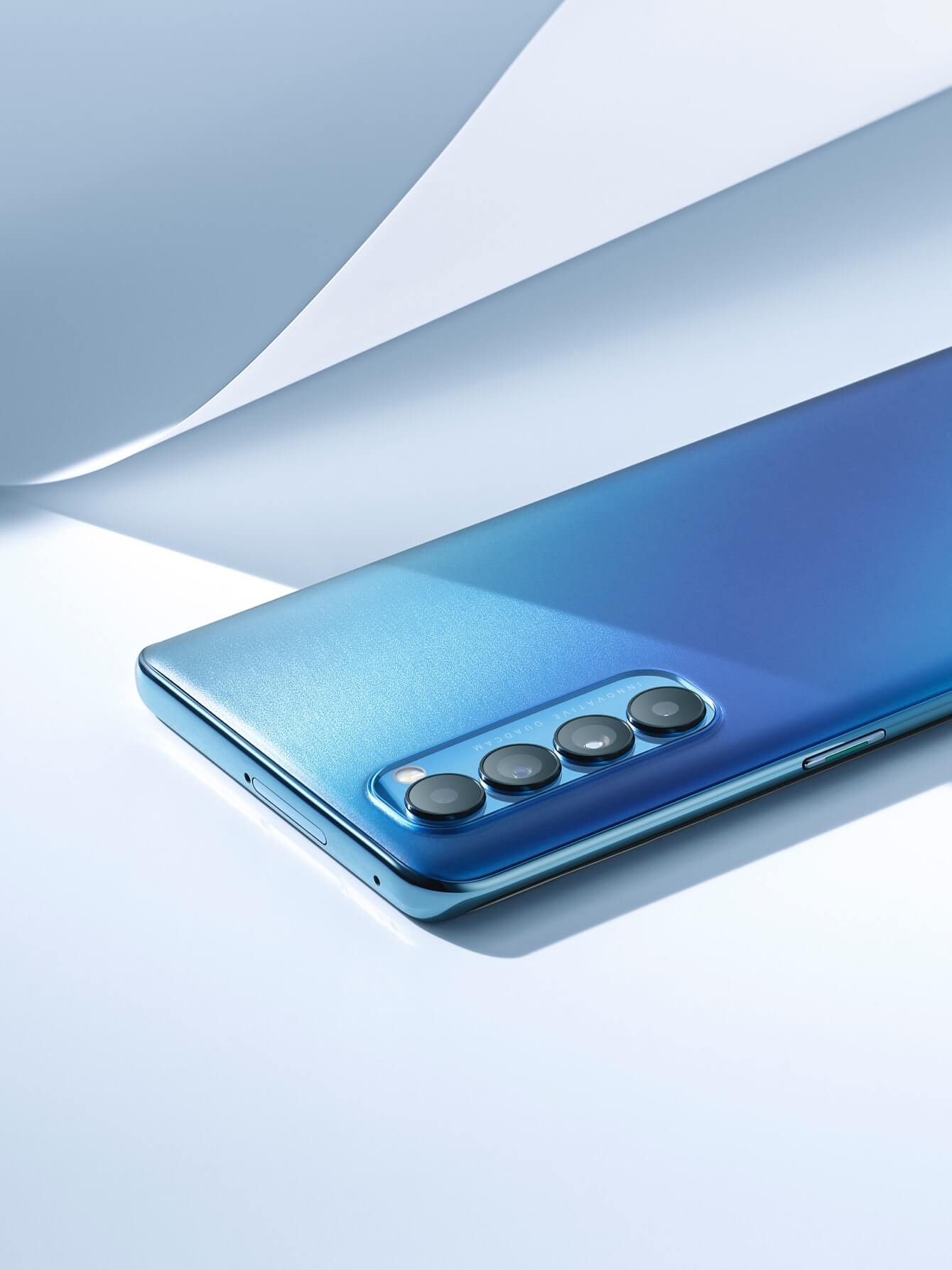 Smartphones et accessoires | OPPO Tunisia