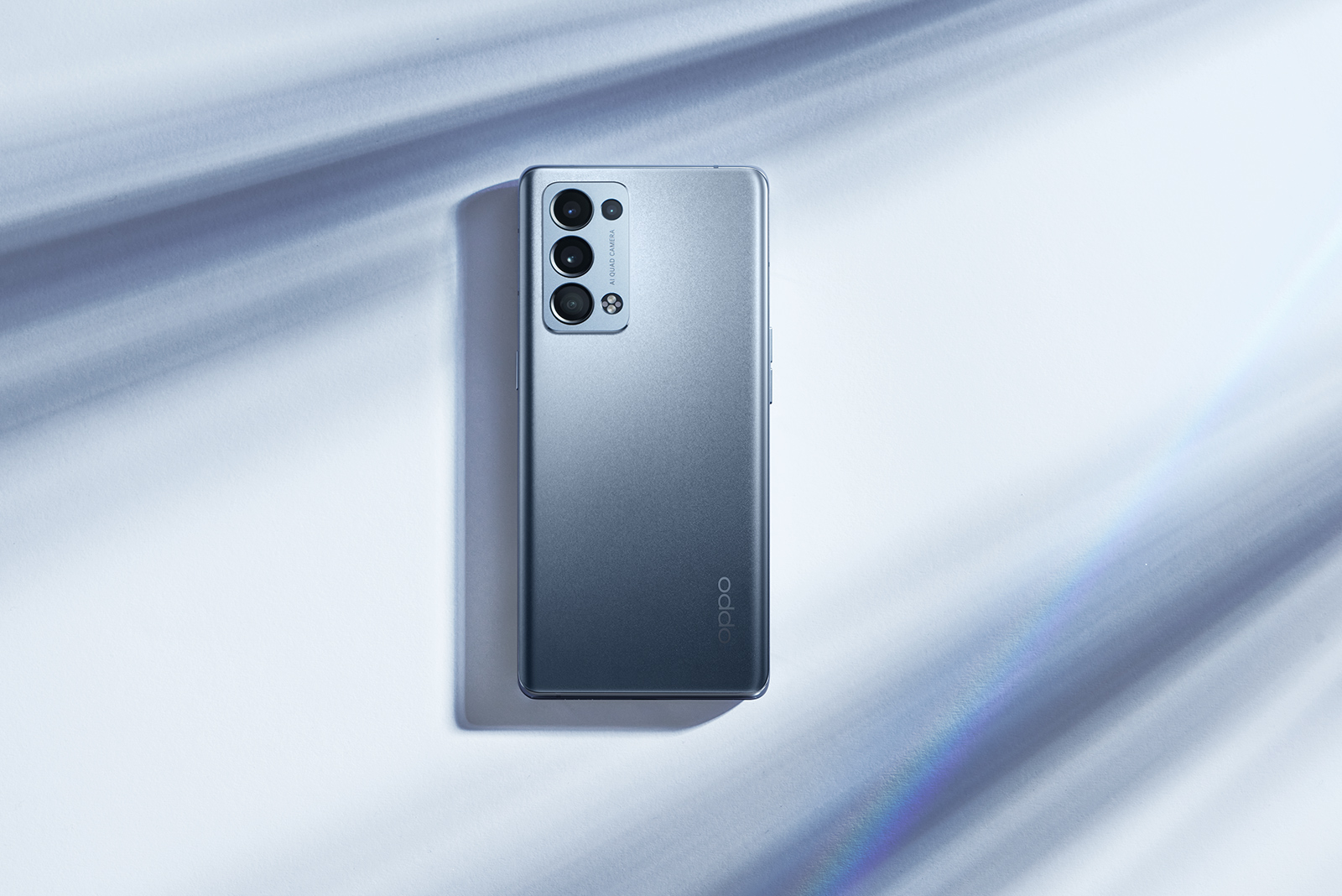 OPPO Mobile pentru Smartphone-uri & Accesorii | OPPO România