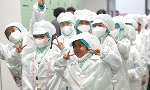 Discover OPPO Factory - See OPPO in the Making | OPPO Indonesia