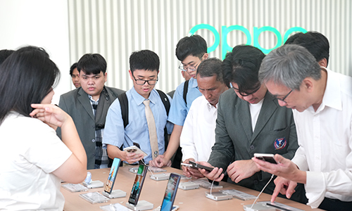 Discover OPPO Factory - See OPPO in the Making | OPPO Indonesia