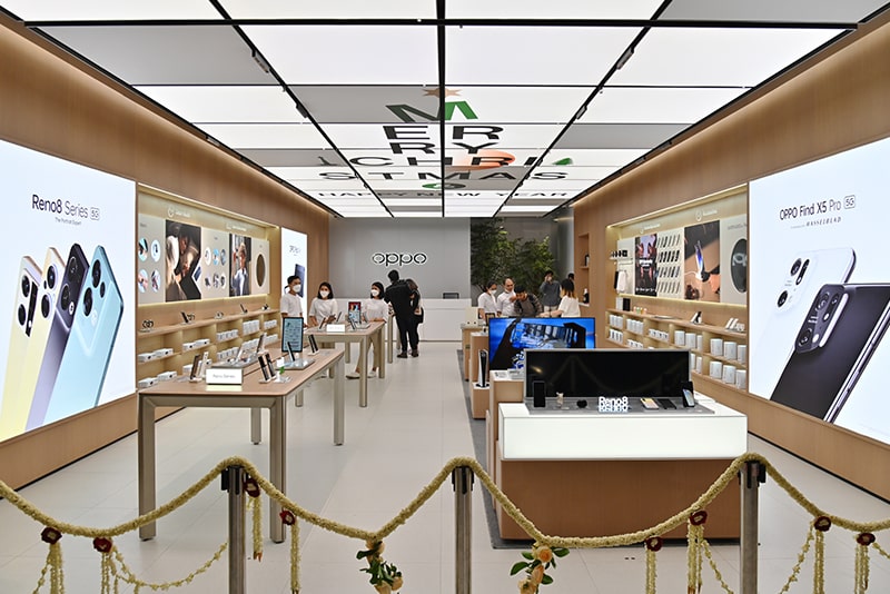 Manjakan Konsumen Premium, OPPO Buka 8 Toko Baru! | OPPO Indonesia