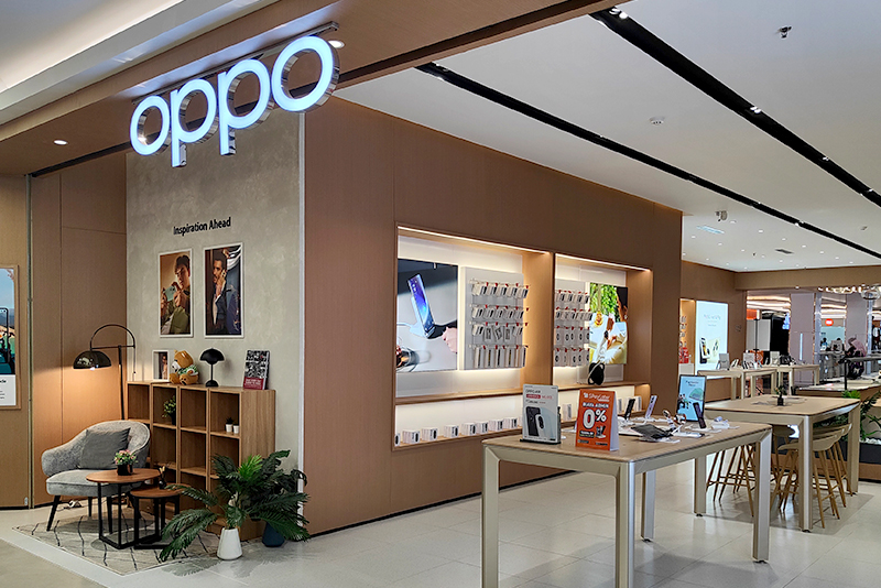 OPPO Experience Store Hadir di Palembang Indah Mall Semarak | OPPO ...